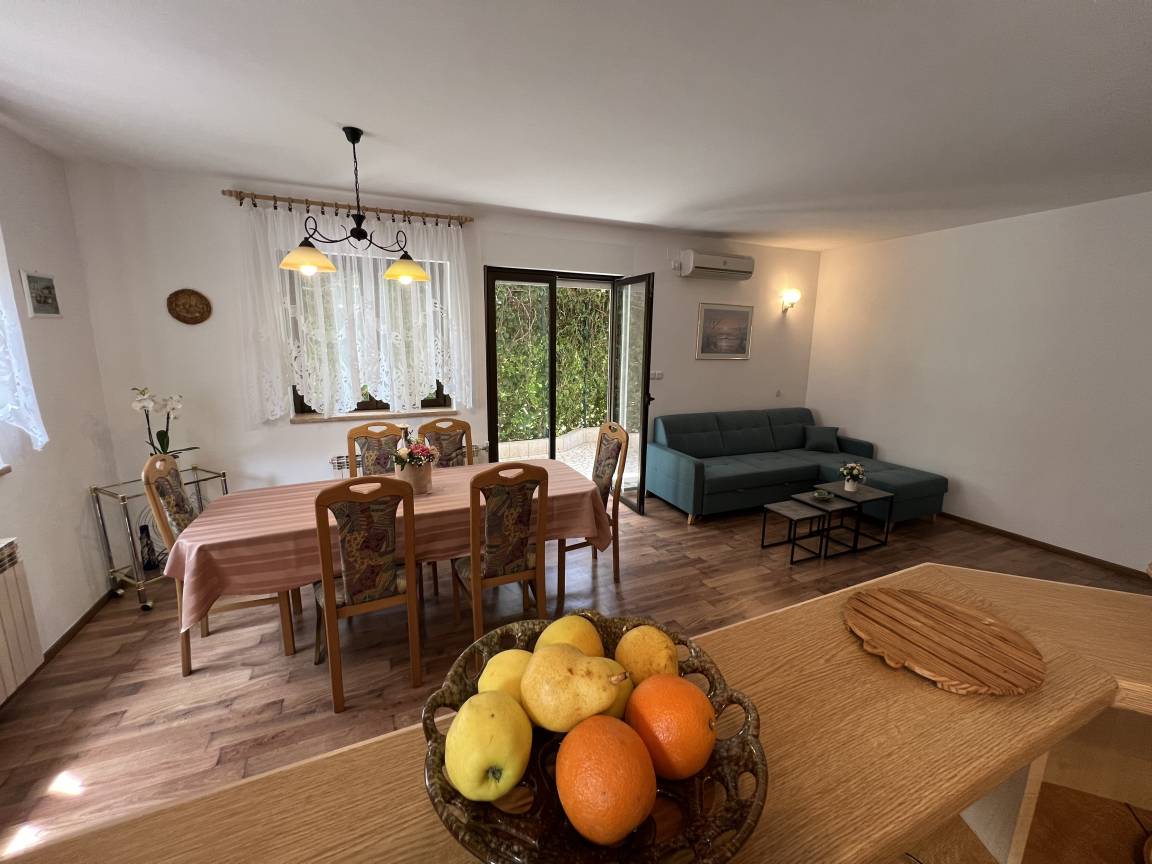 67 M² Ferienwohnung ∙ 2 Schlafzimmer ∙ 5 Gäste - Crikvenica