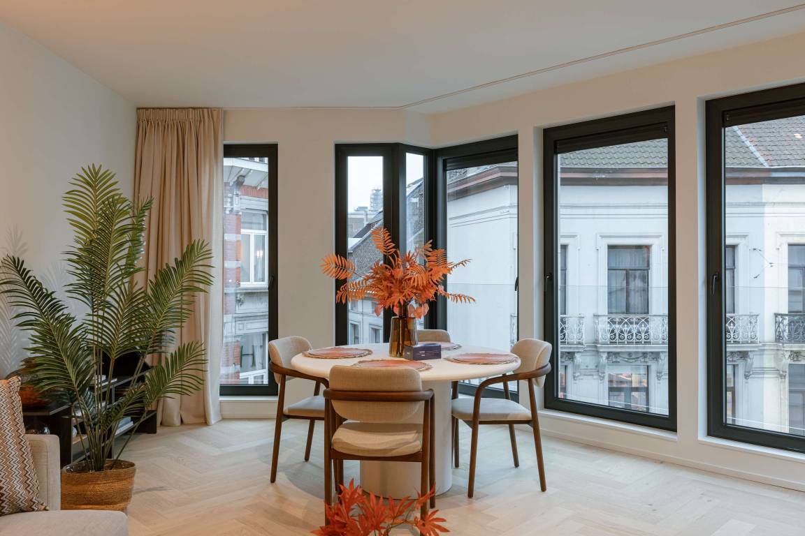 86 M² Apartment ∙ 2 Bedrooms ∙ 4 Guests - Ghent (Belgium)