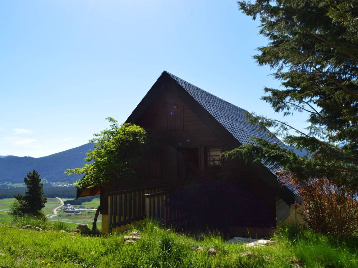 90 M² Chalet ∙ 3 Chambres ∙ 8 Personnes - Formiguères
