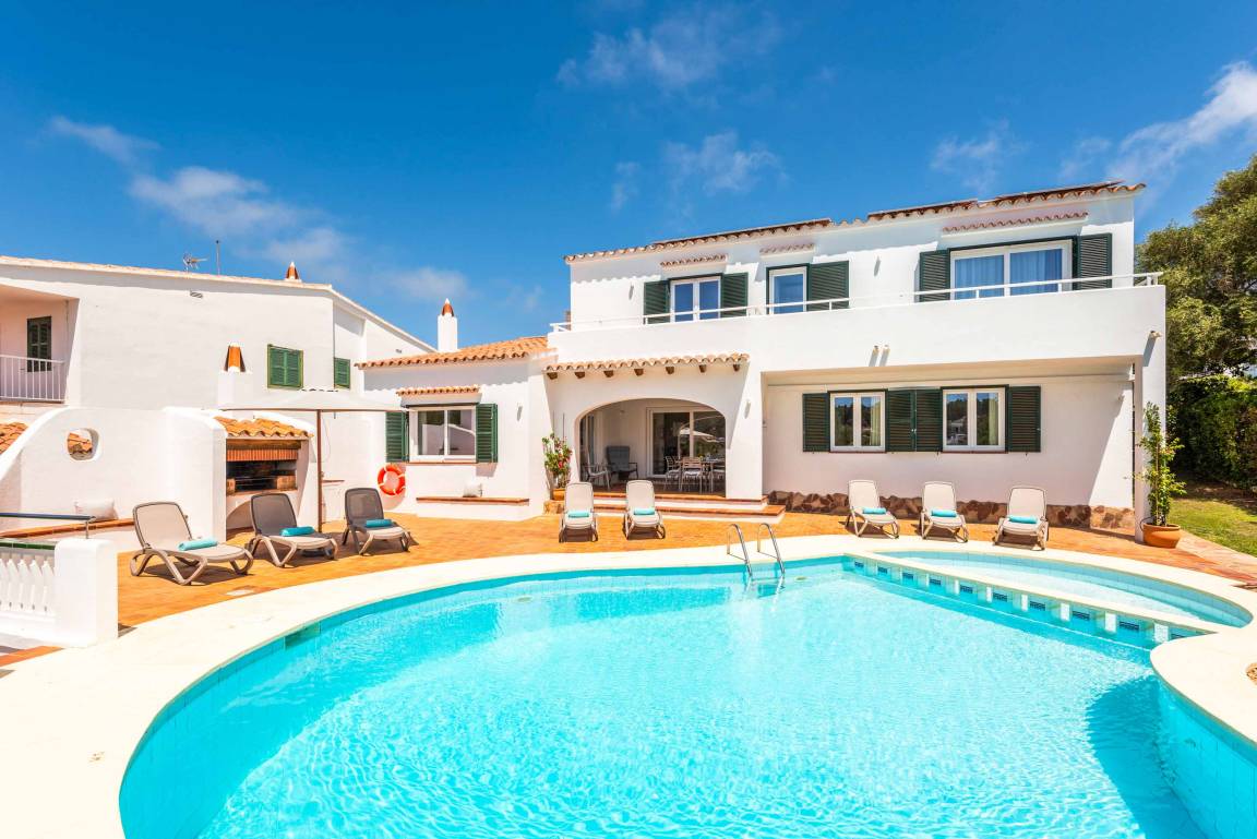 29 M² Villa ∙ 5 Bedrooms ∙ 6 Guests - Cala Galdana