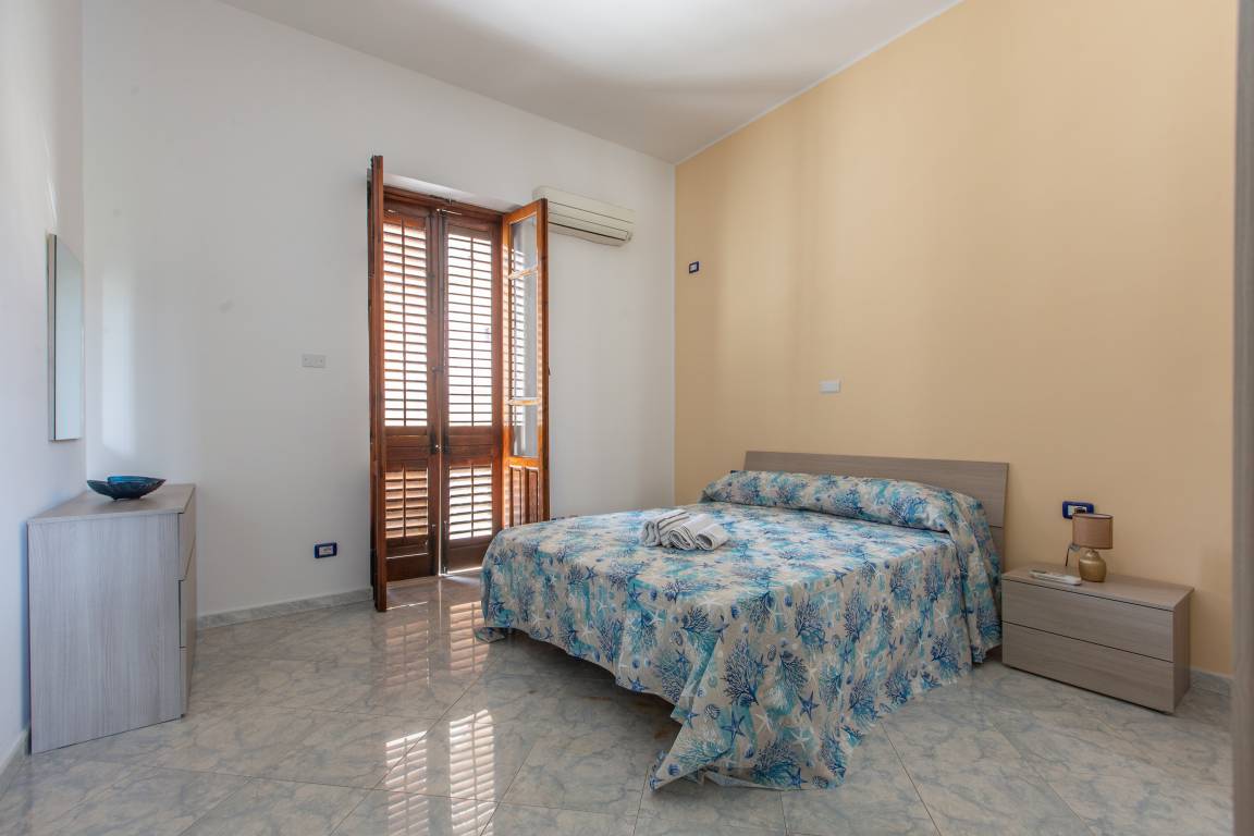 75 M² Ferienwohnung ∙ 2 Schlafzimmer ∙ 4 Gäste - Acquedolci