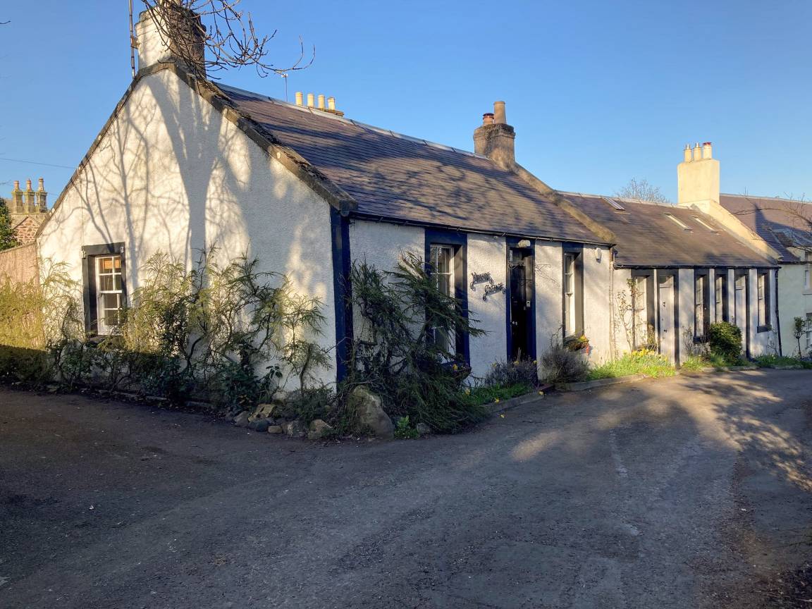Cottage ∙ 2 Bedrooms ∙ 4 Guests - Fife