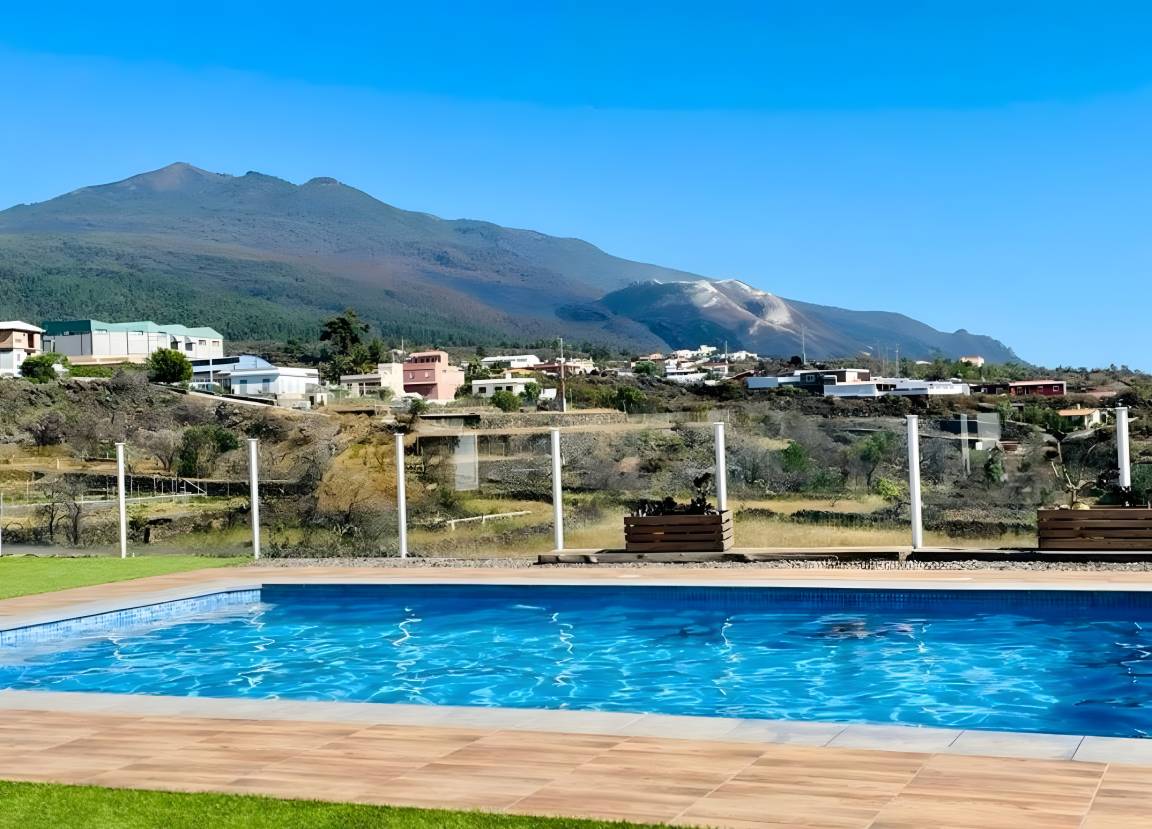 83 M² Appartement ∙ 2 Slaapkamers ∙ 4 Gasten - El Paso