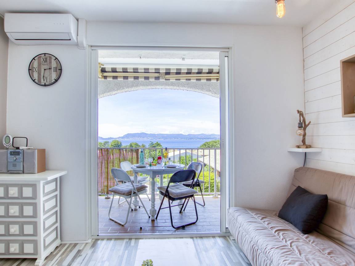 32 M² Apartment ∙ 1 Bedroom ∙ 4 Guests - Saint-Cyr-sur-Mer