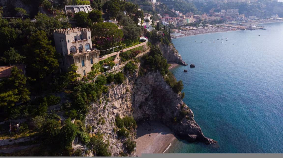 400 M² Villa ∙ 6 Bedrooms ∙ 12 Guests - Vietri sul Mare