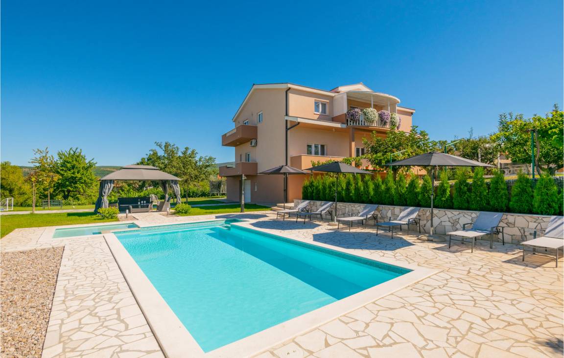 150 M² House ∙ 3 Bedrooms ∙ 8 Guests - Imotski