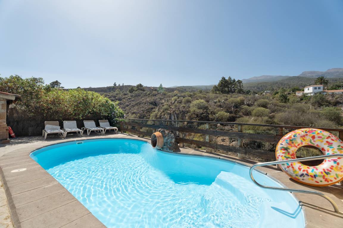 250 M² Laatuun Liittyvä Lomamökki ∙ 4 Makuuhuonetta ∙ 12 Vierasta - Tenerife