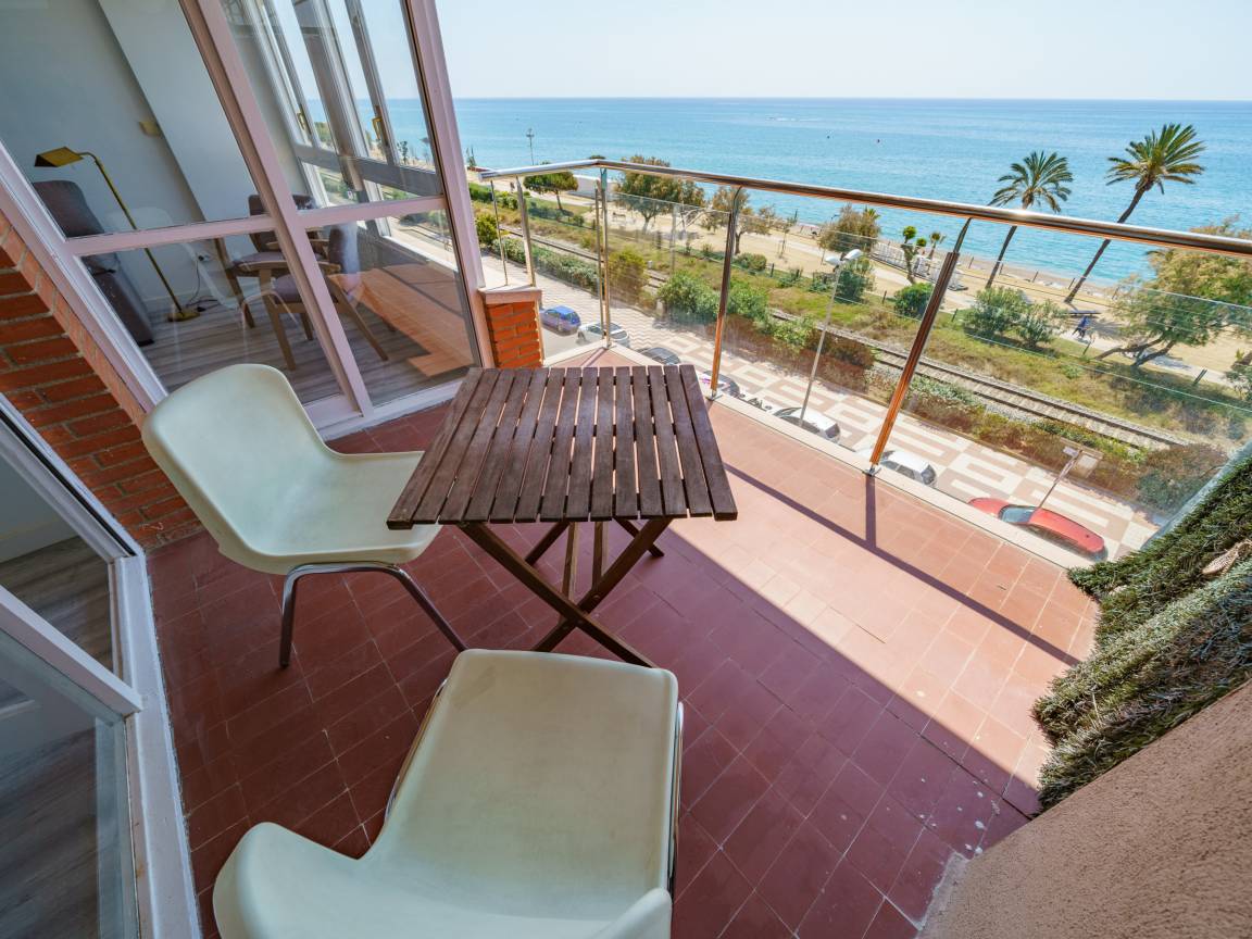 60 M² Apartment ∙ 3 Bedrooms ∙ 4 Guests - Santa Susanna