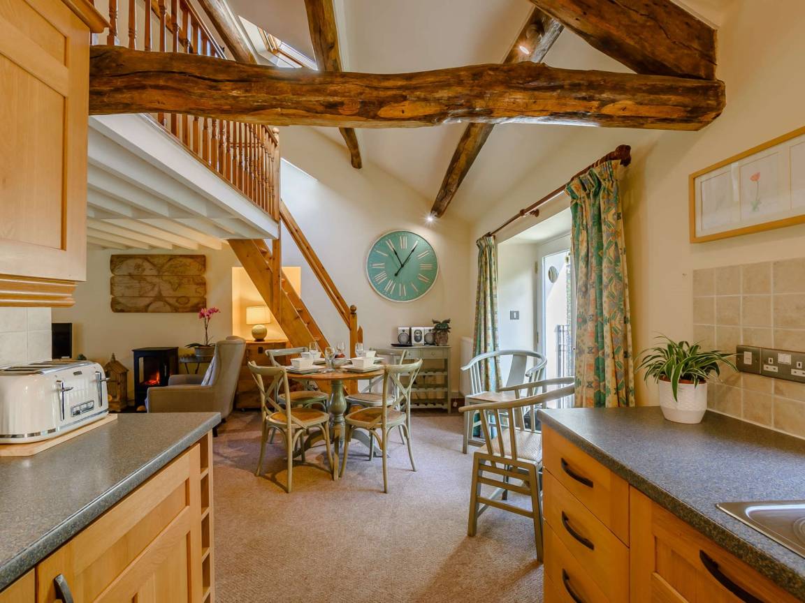 Cottage ∙ 2 Bedrooms ∙ 4 Guests - Newby Bridge