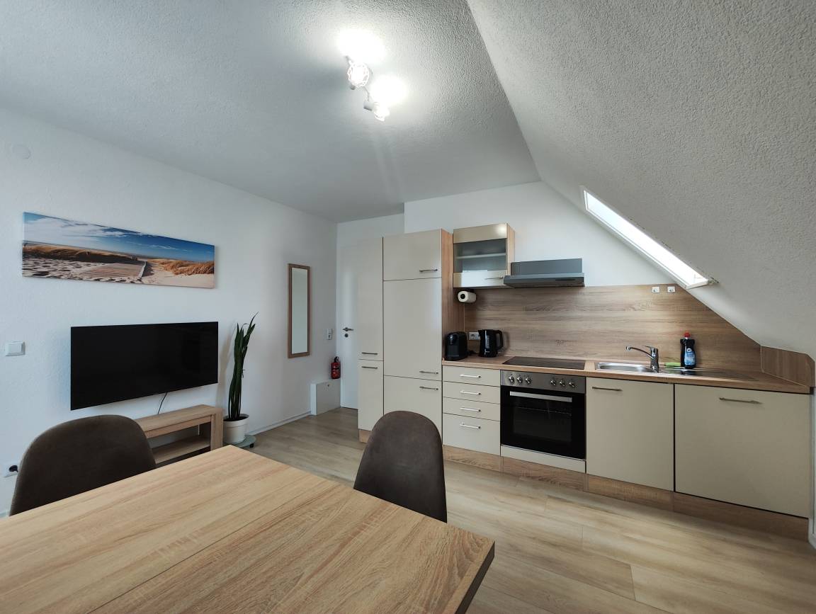 Apartment ∙ 2 Bedrooms ∙ 4 Guests - Sindelfingen
