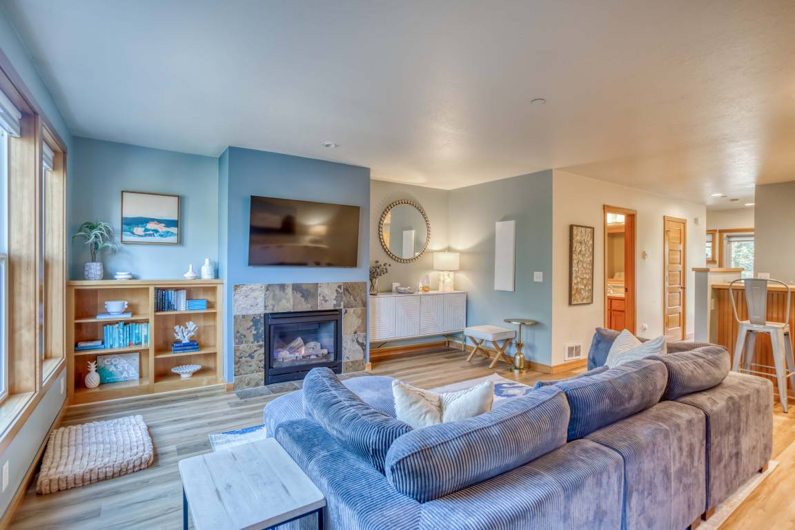124 M² House ∙ 2 Bedrooms ∙ 4 Guests - Pacific City, OR