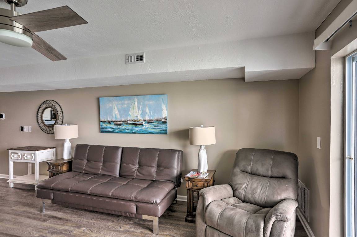 76 M² Apartment ∙ 2 Bedrooms ∙ 6 Guests - Put-in-Bay, OH