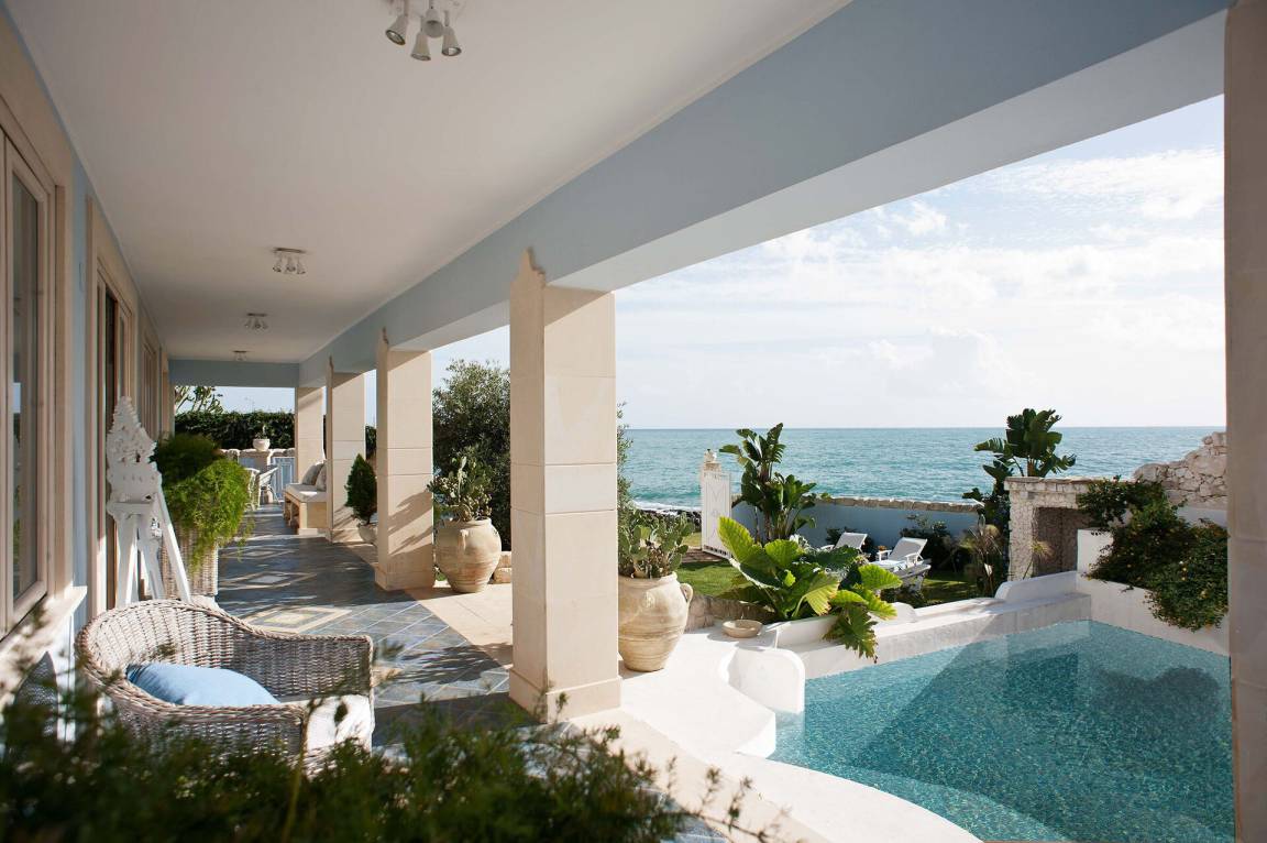 200 M² Villa ∙ 7 Bedrooms ∙ 14 Guests - Avola