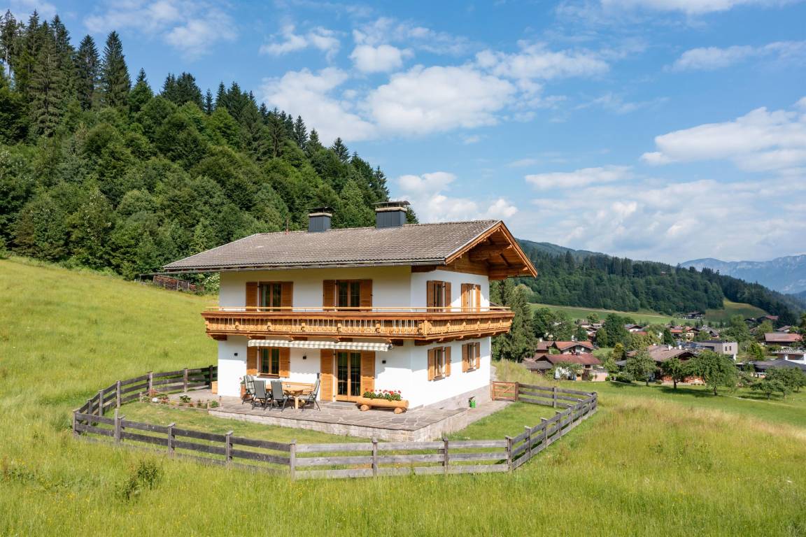 150 M² Ferienhaus ∙ 4 Schlafzimmer ∙ 8 Gäste - Itter
