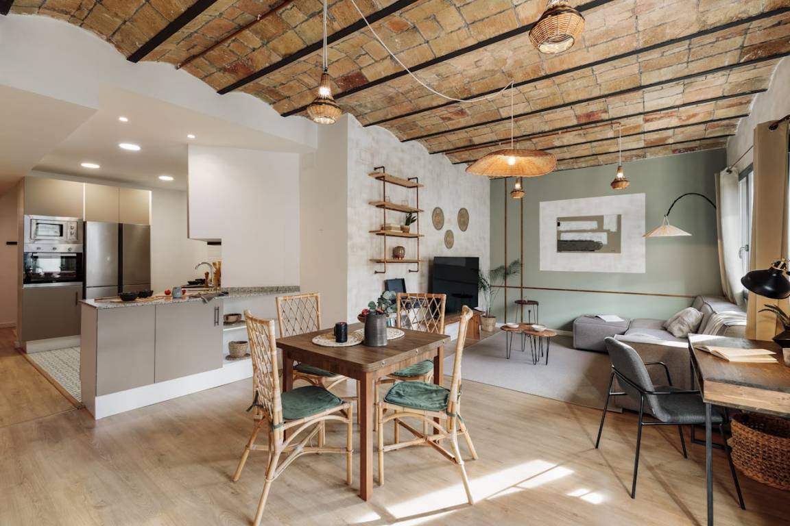 128 M² Apartamento ∙ 2 Quartos ∙ 4 Hóspedes - Sant Cugat del Vallès