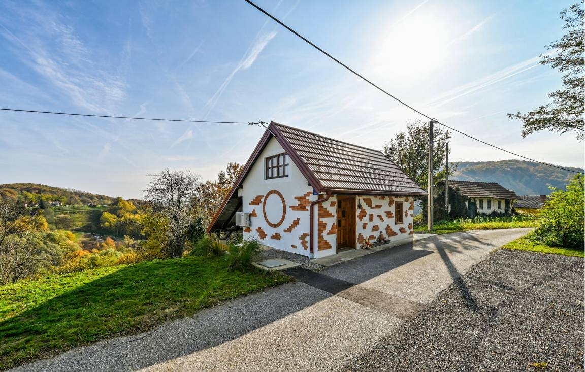 81 M² House ∙ 2 Bedrooms ∙ 4 Guests - Croatia