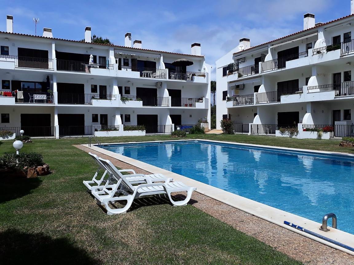 80 M² Apartamento ∙ 2 Habitaciones ∙ 6 Huéspedes - Quarteira