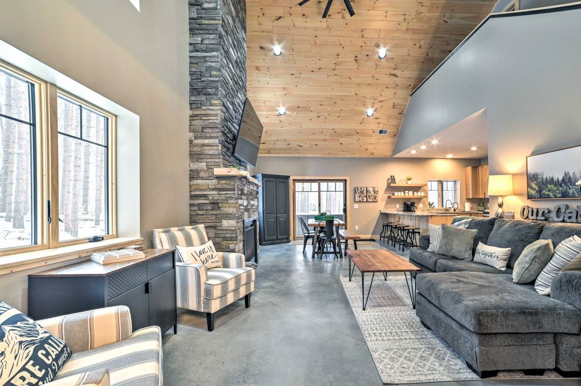 146 M² Casa ∙ 3 Habitaciones ∙ 8 Huéspedes - Alden, MI