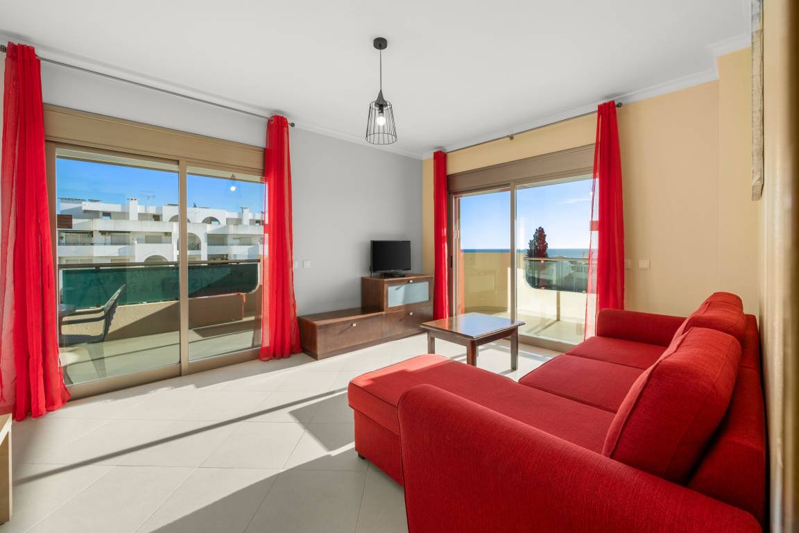 65 M² Apartment ∙ 1 Bedroom ∙ 4 Guests - Porches