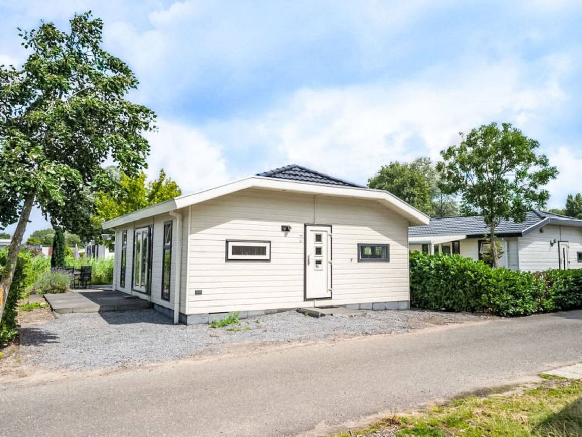 70 M² House ∙ 2 Bedrooms ∙ 4 Guests - Dordrecht