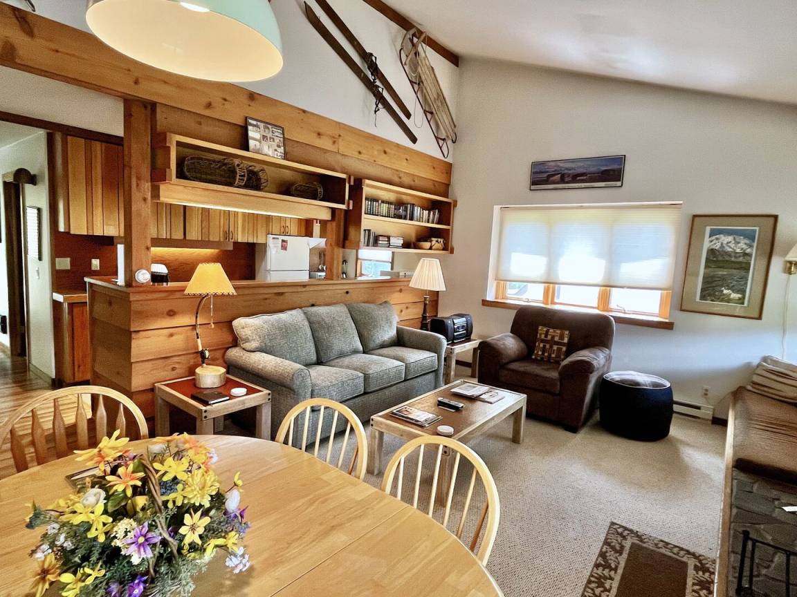 71 M² Apartment ∙ 1 Bedroom ∙ 6 Guests - Jackson, WY
