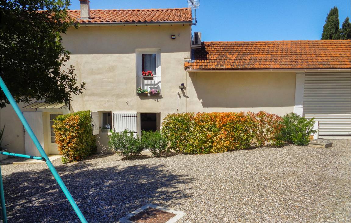 32 M² Agriturismo ∙ 1 Camera Da Letto ∙ 2 Ospiti - Visan