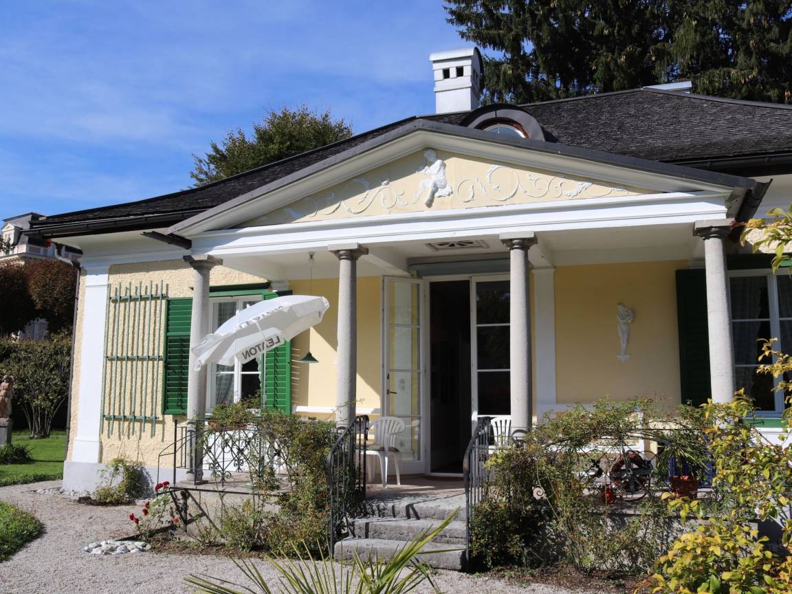 90 M² Villa ∙ 2 Bedrooms ∙ 4 Guests - Bad Ischl