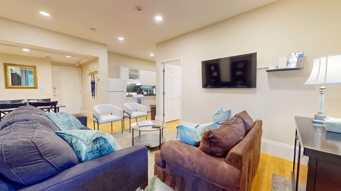 56 M² Apartment ∙ 2 Bedrooms ∙ 6 Guests - サマービル, MA