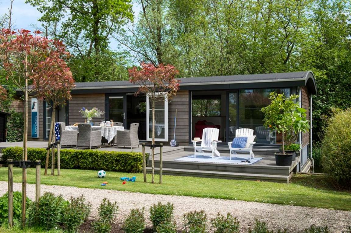 110 M² Villa ∙ 3 Bedrooms ∙ 8 Guests - Hilversum