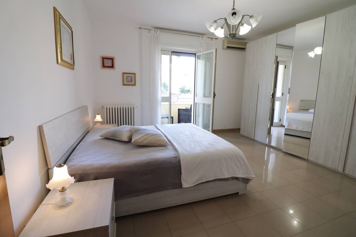 Apartment ∙ 1 Bedroom ∙ 4 Guests - Отранто