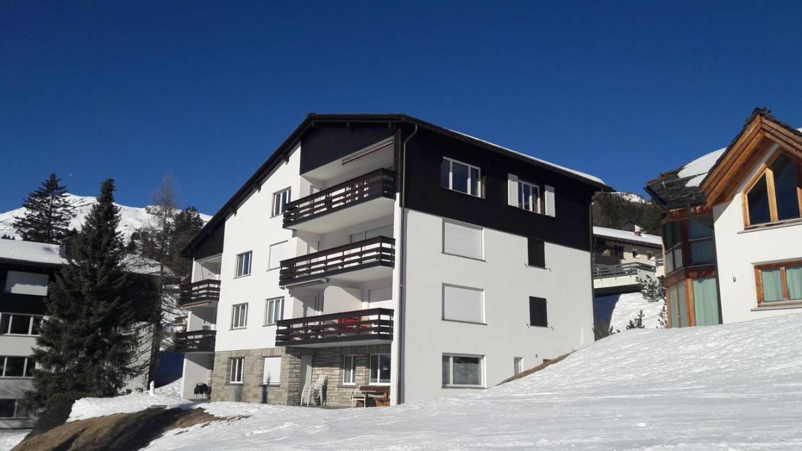 46 M² Ferienwohnung ∙ 1 Schlafzimmer ∙ 2 Gäste - Valbella