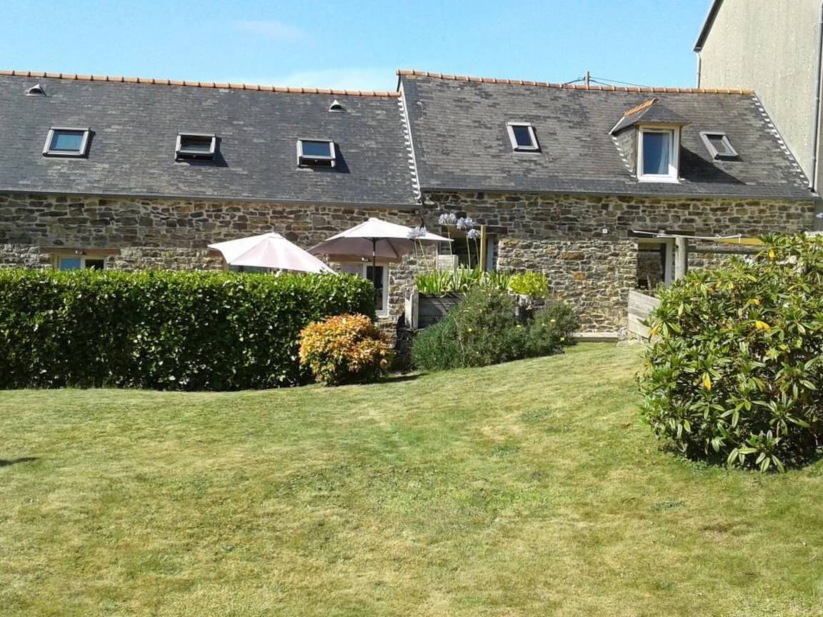 50 M² Talo ∙ 1 Makuuhuone ∙ 2 Vierasta - Brest