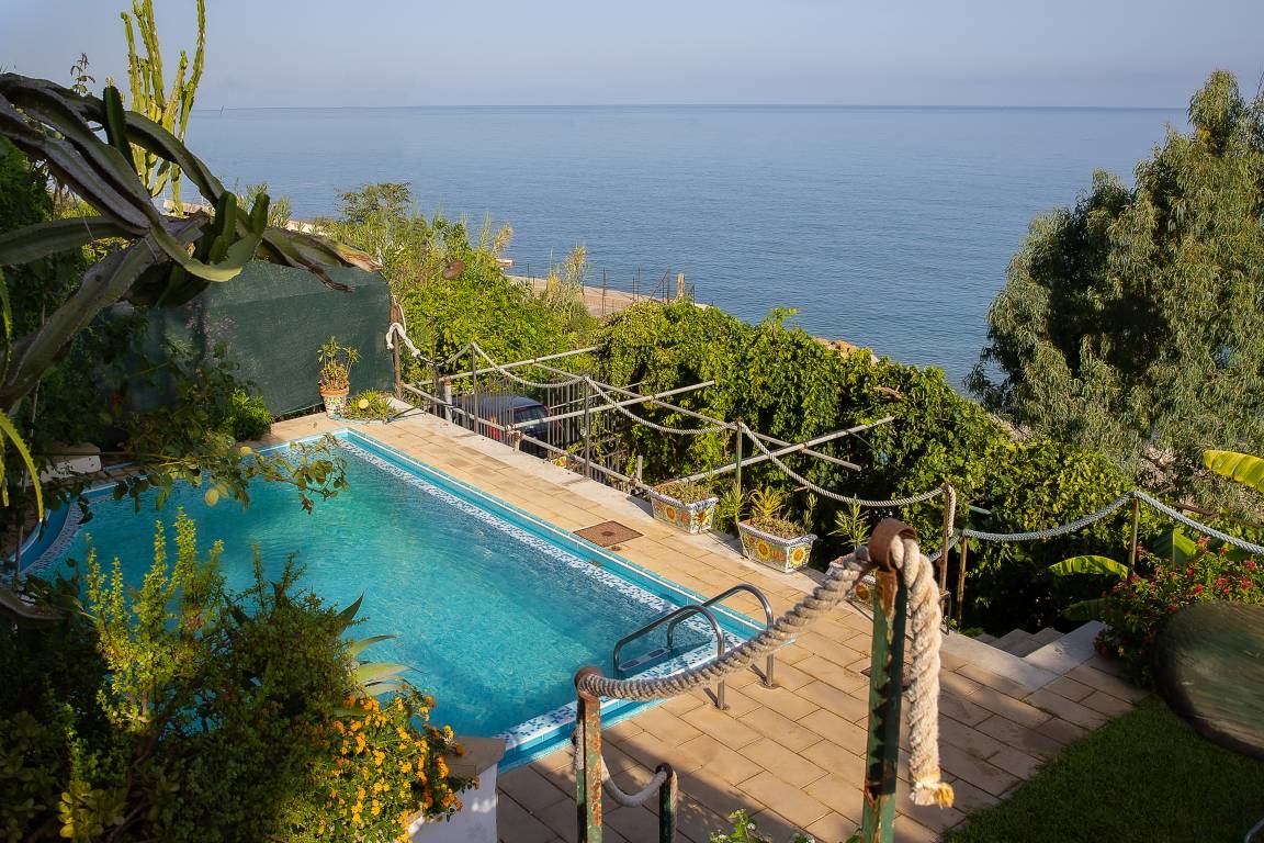 100 M² Villa ∙ 3 Chambres ∙ 7 Personnes - Santo Stefano di Camastra