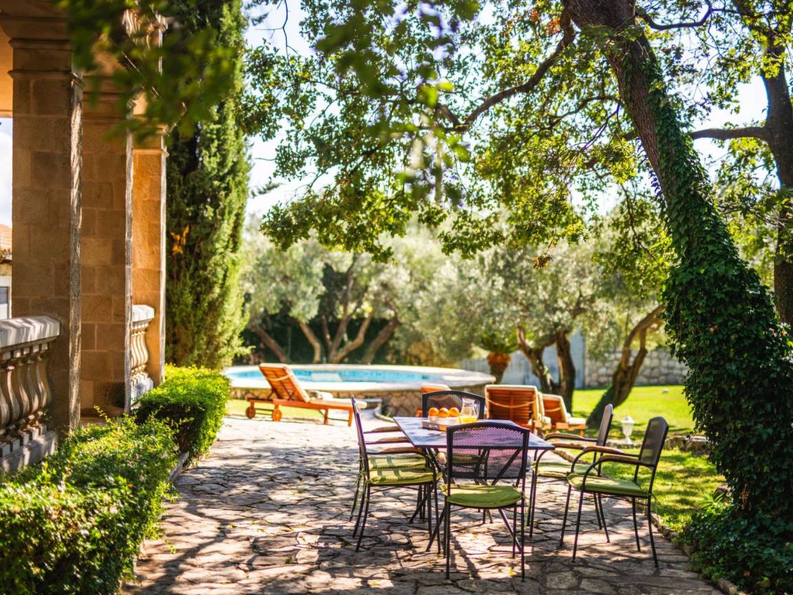 400 M² Maison De Vacances ∙ 4 Chambres ∙ 8 Personnes - Cavtat