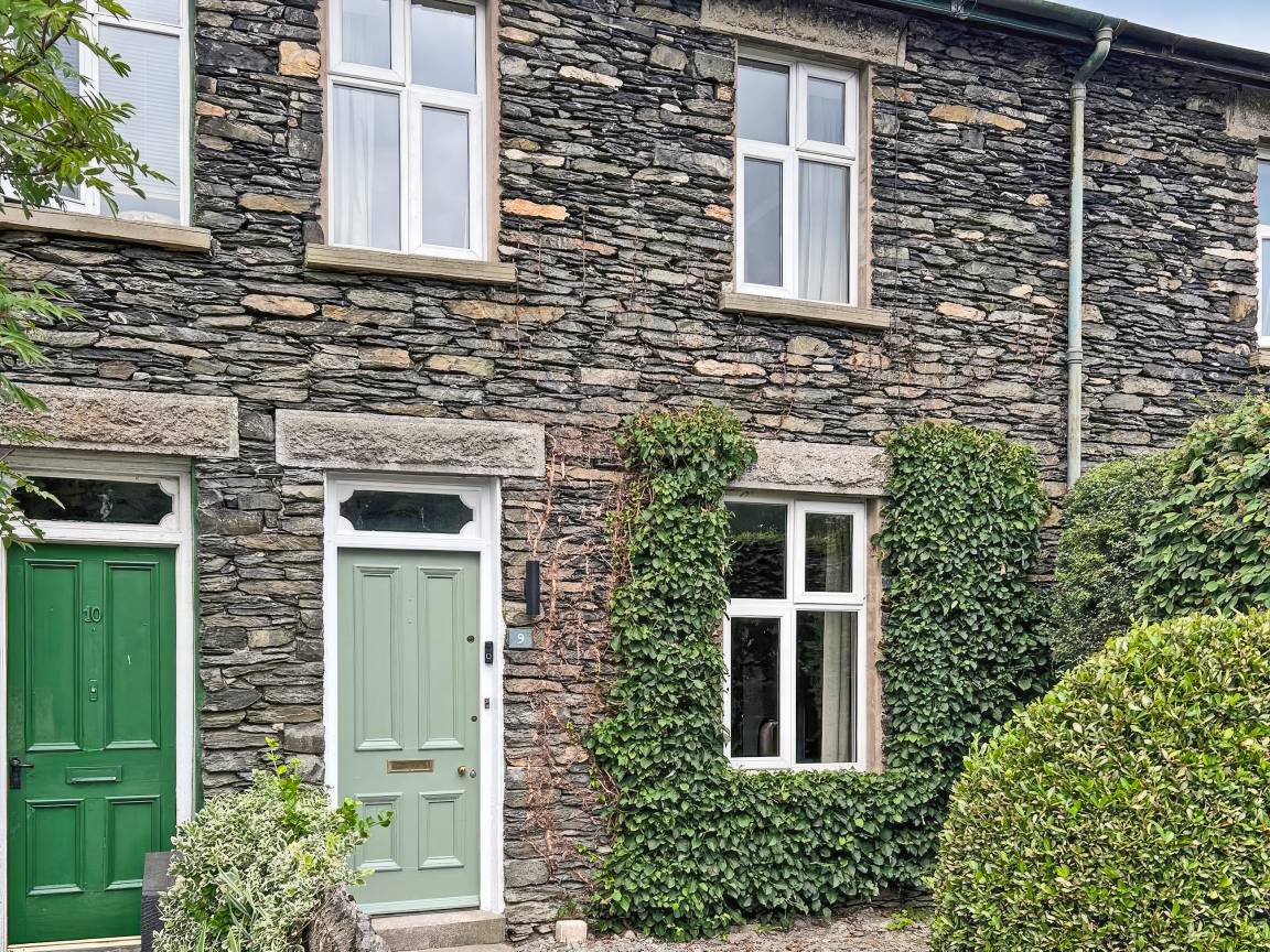 Cottage ∙ 4 Bedrooms ∙ 6 Guests - Kendal