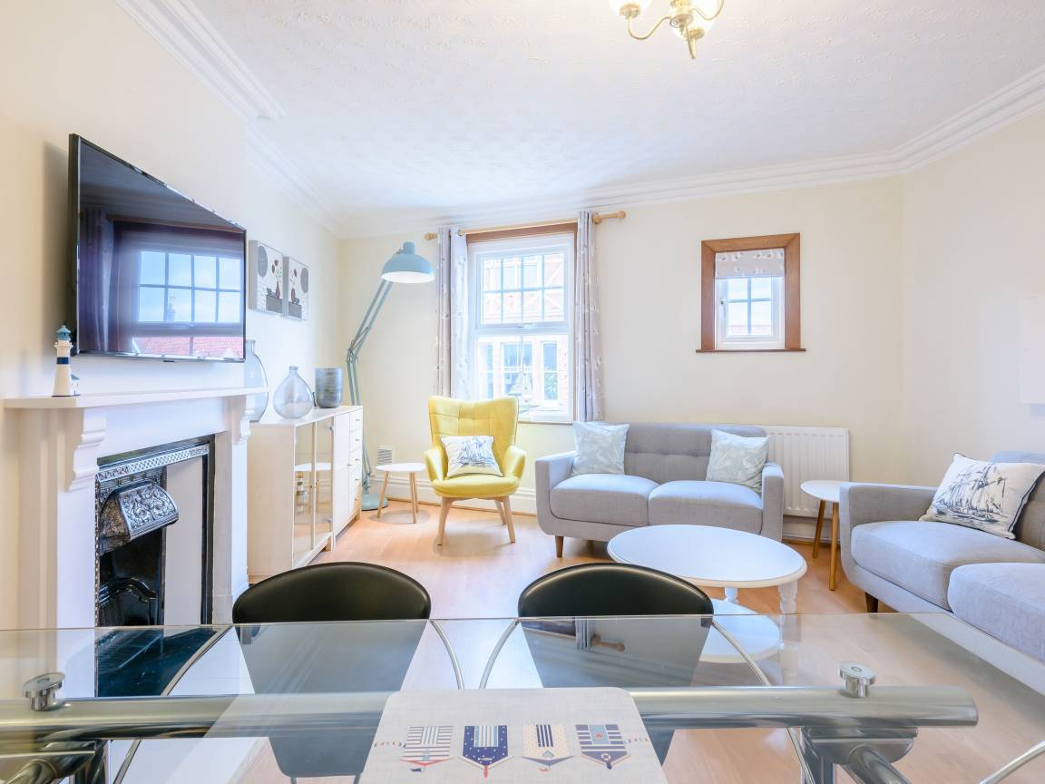 Cottage ∙ 3 Bedrooms ∙ 6 Guests - Mundesley