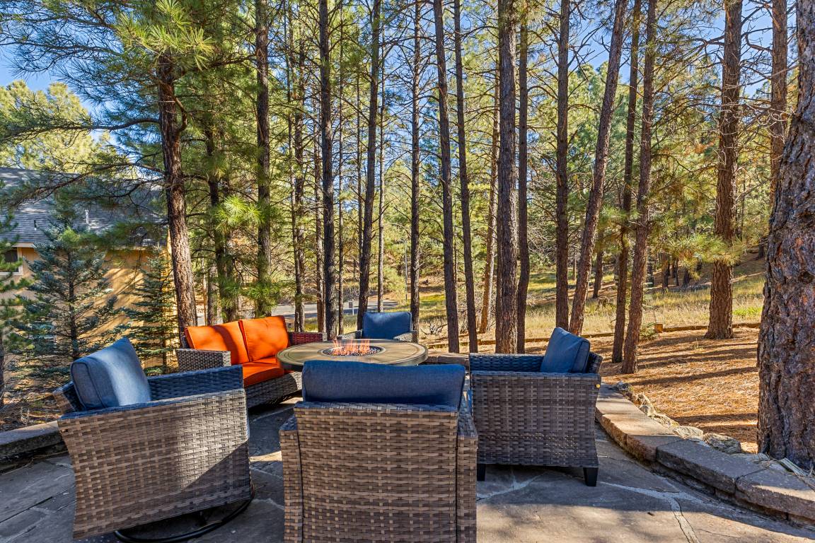 279 M² Cabin ∙ 4 Bedrooms ∙ 13 Guests - Flagstaff, AZ