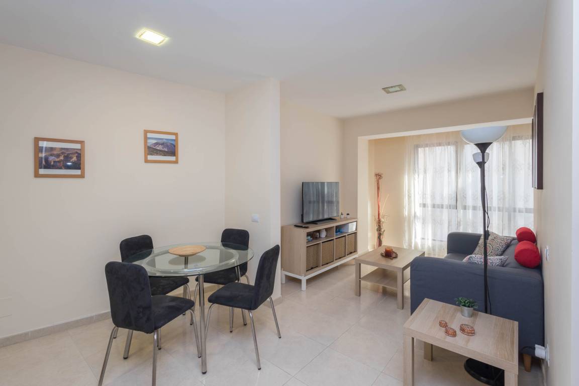 84 M² House ∙ 2 Bedrooms ∙ 3 Guests - Las Palmas de Gran Canaria