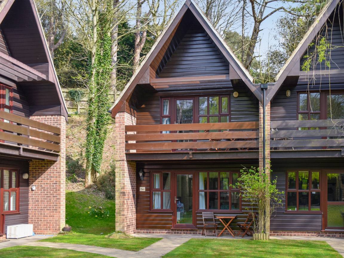 Apartment ∙ 3 Bedrooms ∙ 4 Guests - Cromer