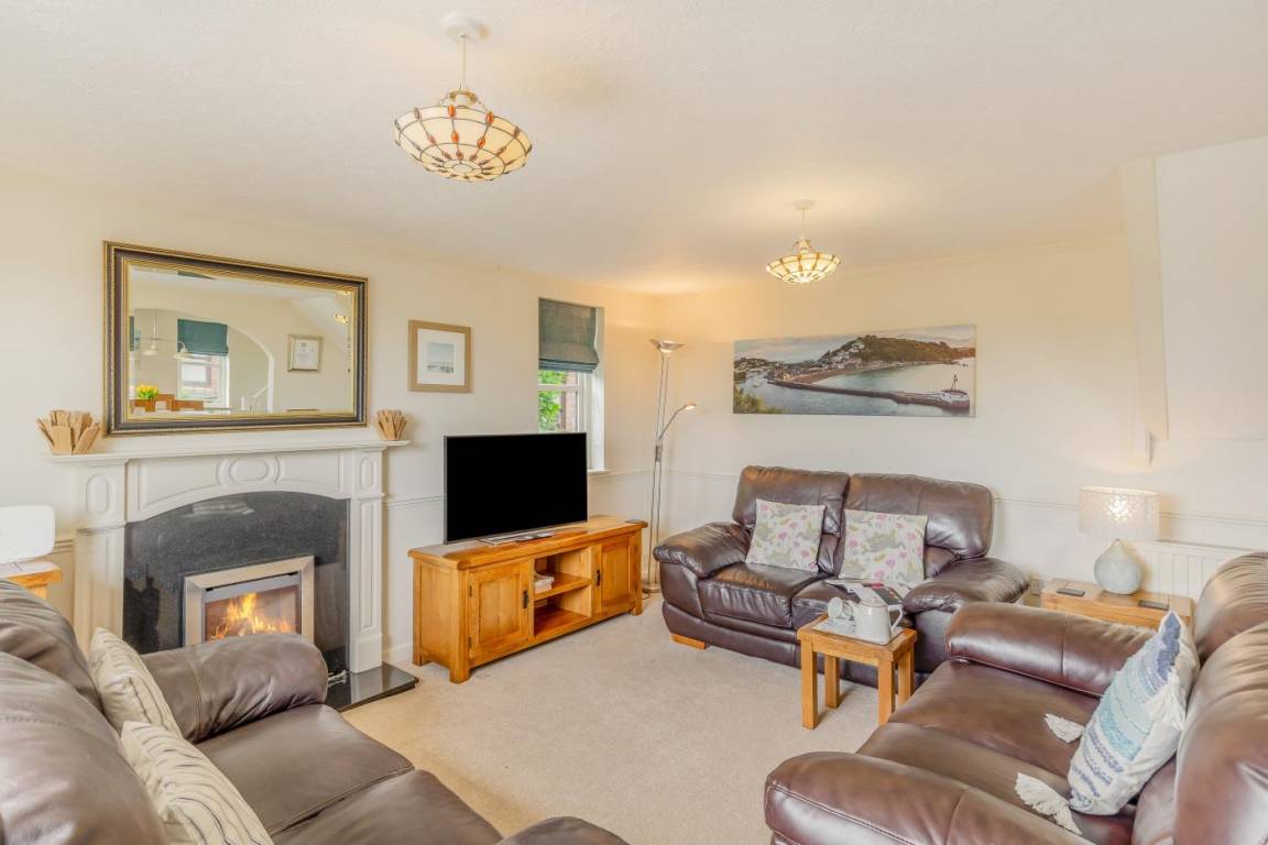 Cottage ∙ 2 Bedrooms ∙ 5 Guests - Looe