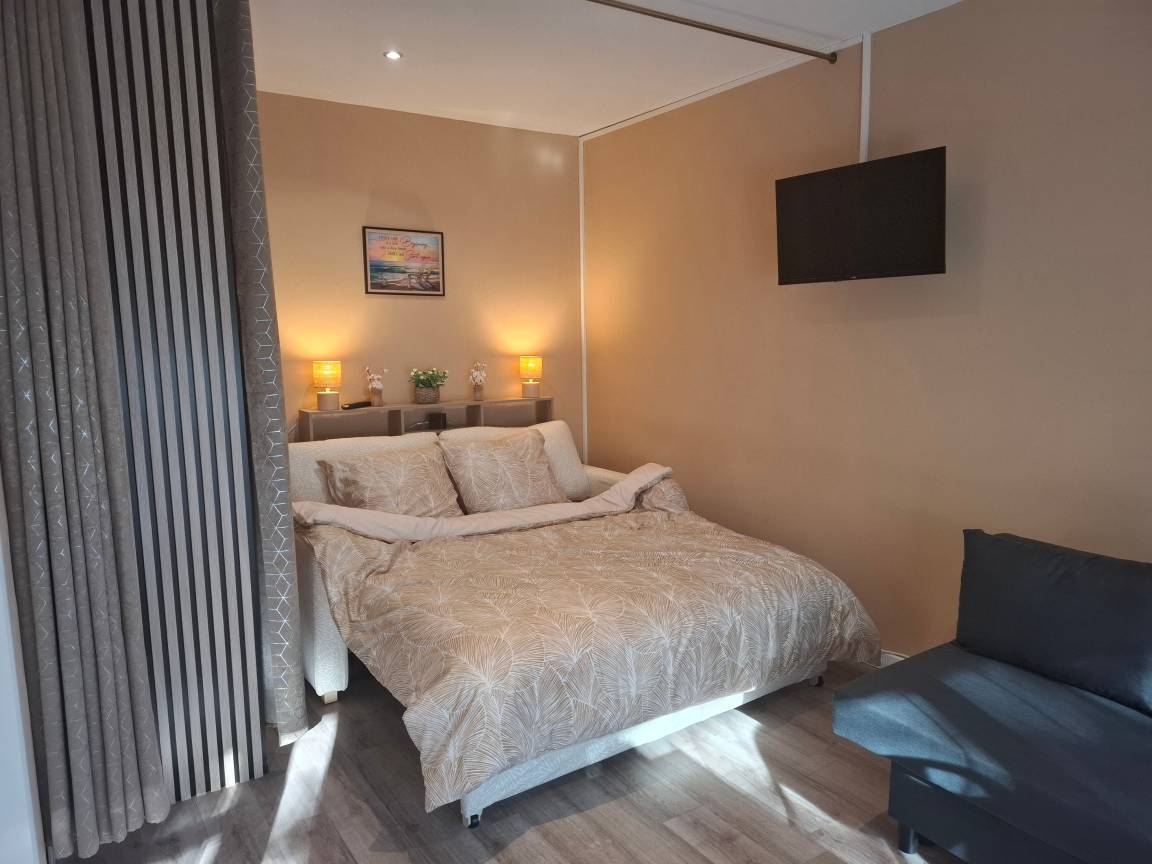 25 M² Appartement ∙ 4 Gasten - Carvin