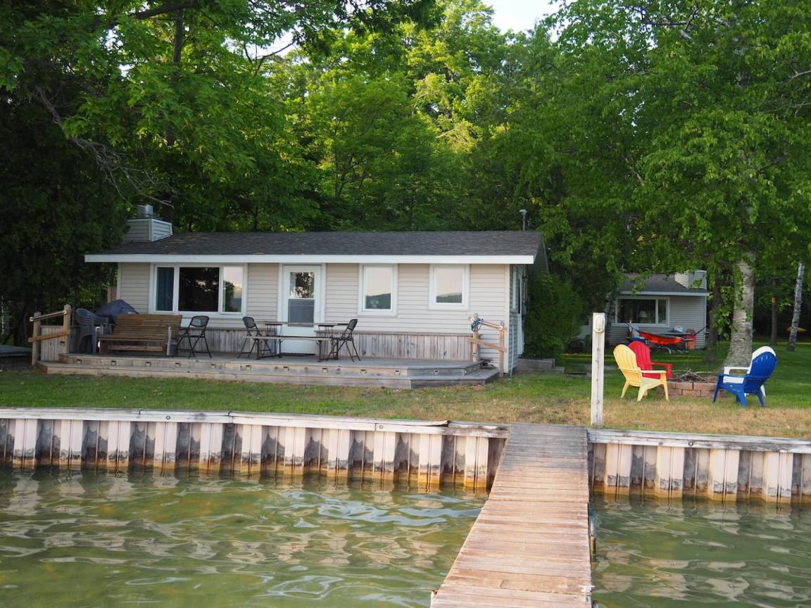 111 M² Apartment ∙ 3 Bedrooms ∙ 8 Guests - Glen Lake, MI