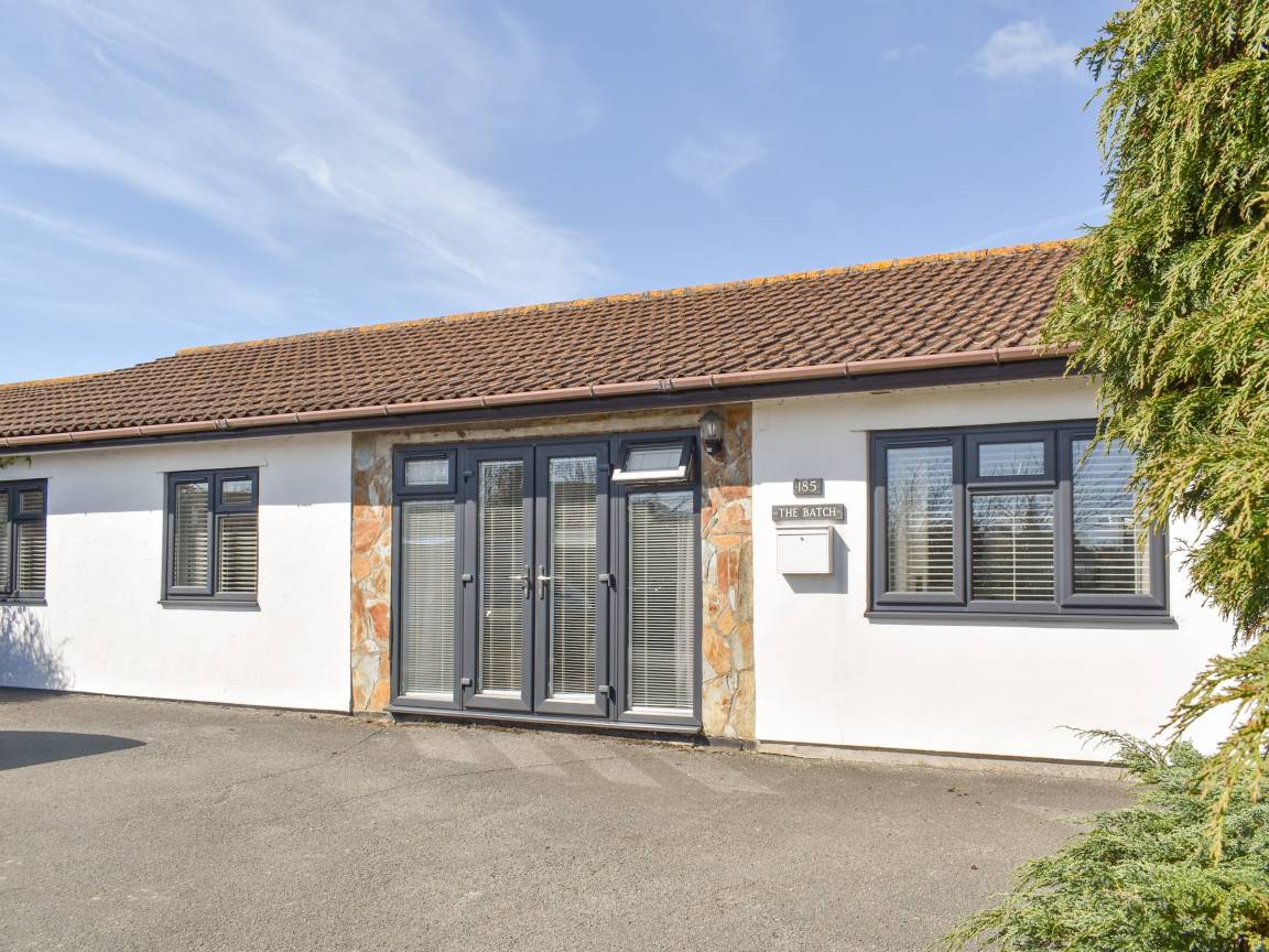 Cottage ∙ 3 Bedrooms ∙ 6 Guests - Constantine Bay