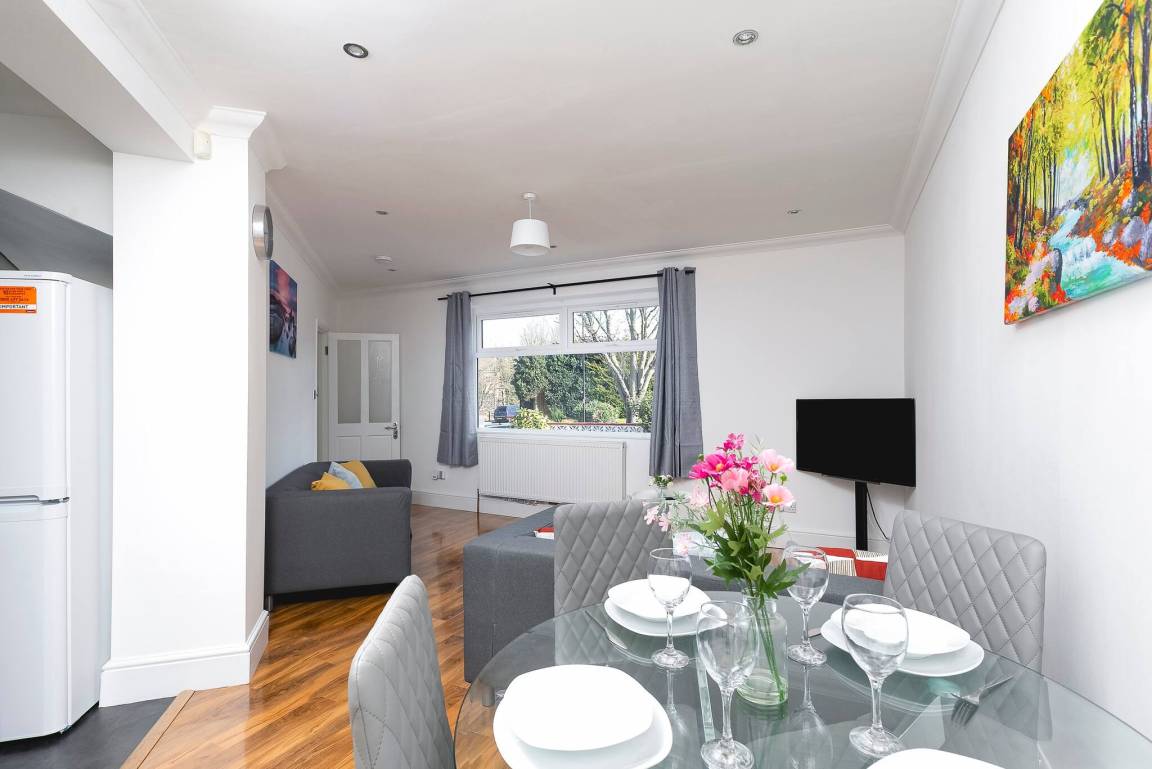 807 M² Apartment ∙ 4 Bedrooms ∙ 9 Guests - Botany Bay - London