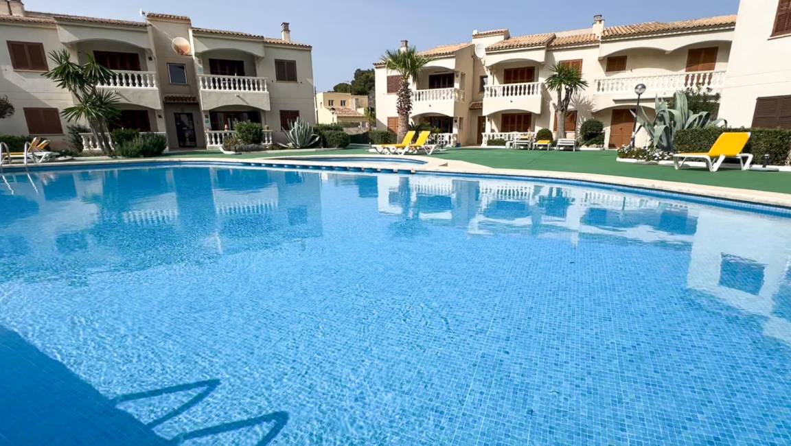 60 M² Ferienwohnung ∙ 2 Schlafzimmer ∙ 4 Gäste - Cala Rajada