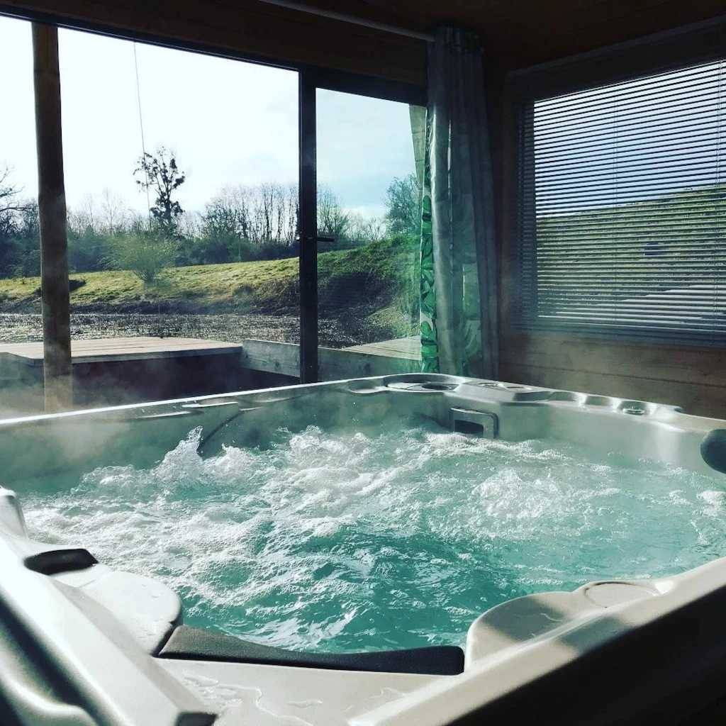 17 M² Mobil-home ∙ 1 Chambre ∙ 5 Personnes - Digoin