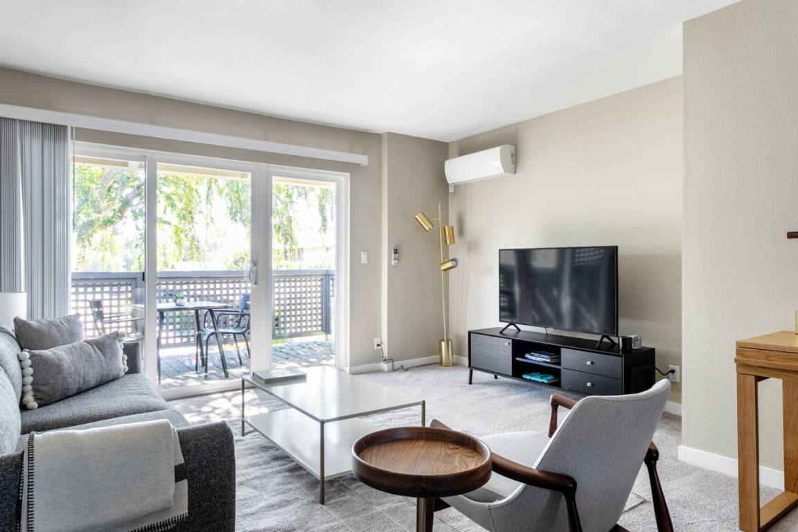 91 M² Apartment ∙ 2 Bedrooms ∙ 4 Guests - Mountain View, CA