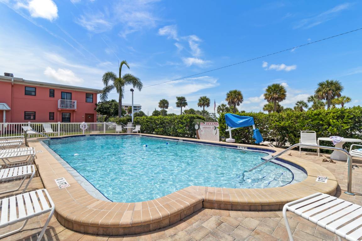 39 M² House ∙ 1 Bedroom ∙ 4 Guests - St. Pete Beach, FL