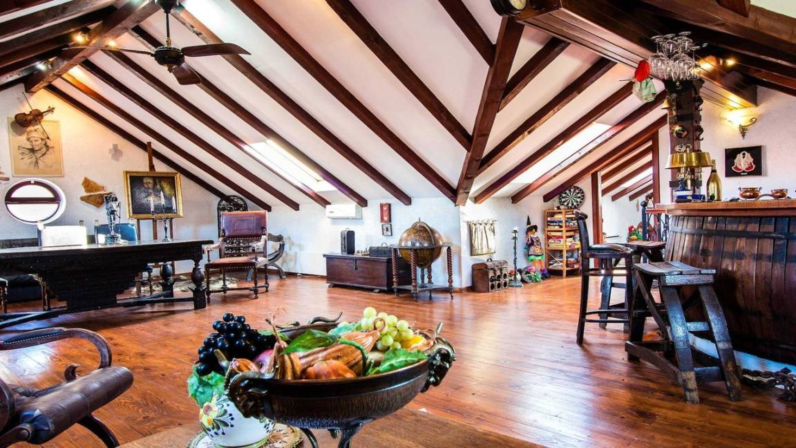 360 M² Huis ∙ 7 Slaapkamers ∙ 14 Gasten - Kroatië