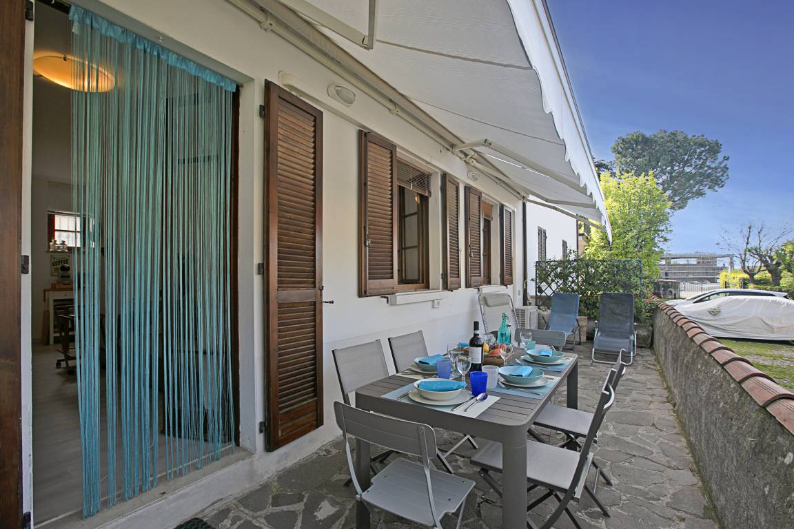 70 M² Apartment ∙ 2 Bedrooms ∙ 5 Guests - Toscolano-Maderno